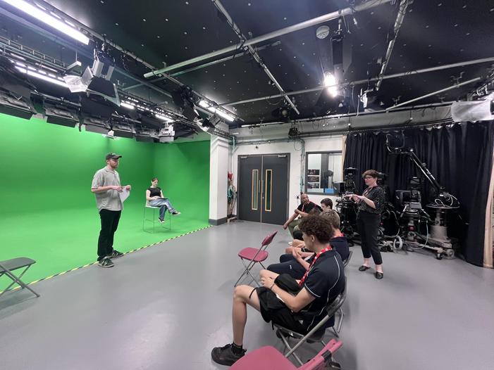 The Polygon School - VAWG film project with Yellow Door and Solent ...